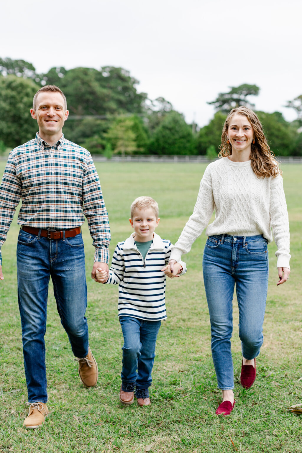 Light and Bright Family Session - Diana Gordon Photography